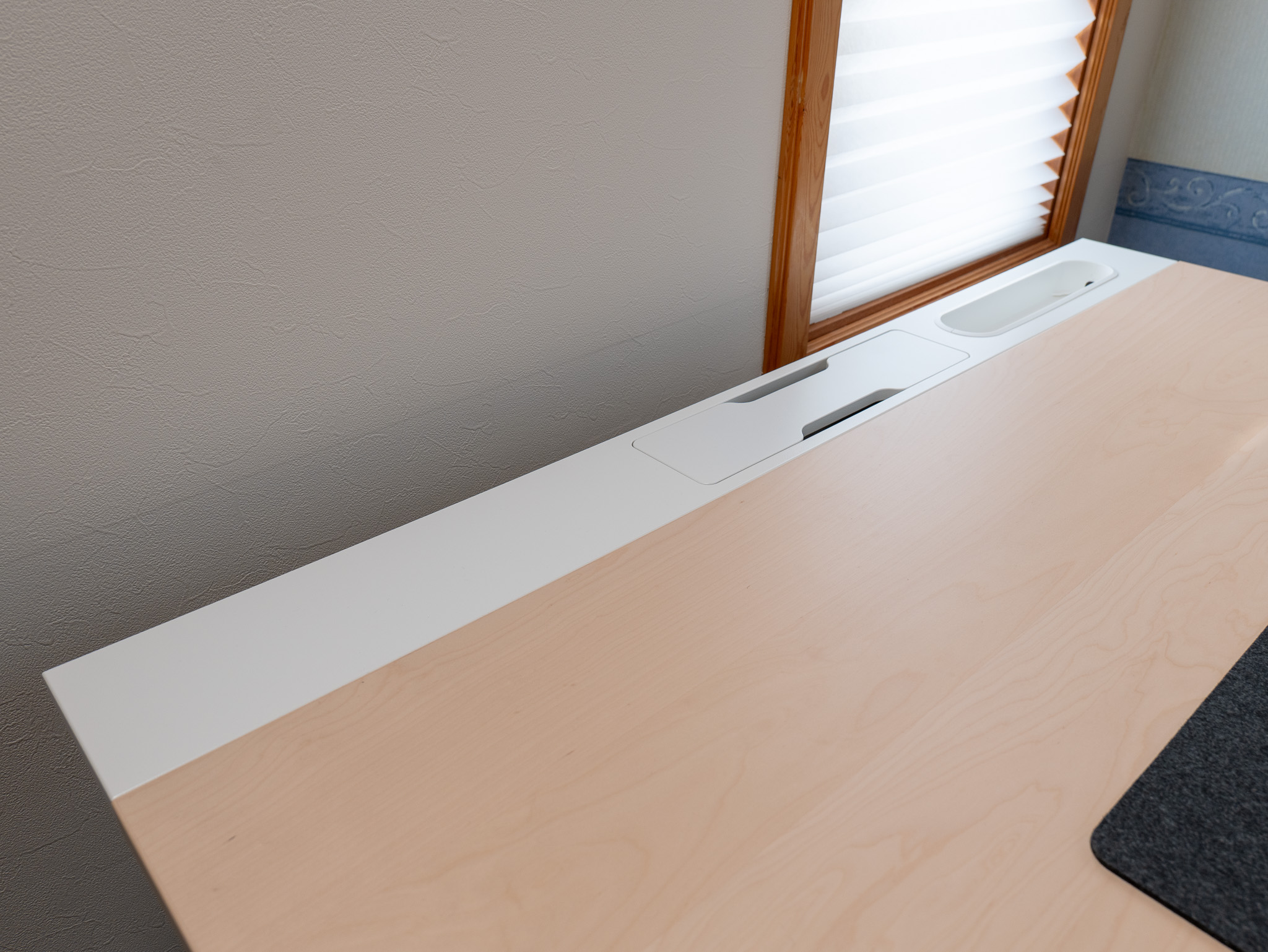 【レビュー】IKEA MITTZON電動昇降デスクを1ヶ月使った感想｜メリット・デメリット | Textboard