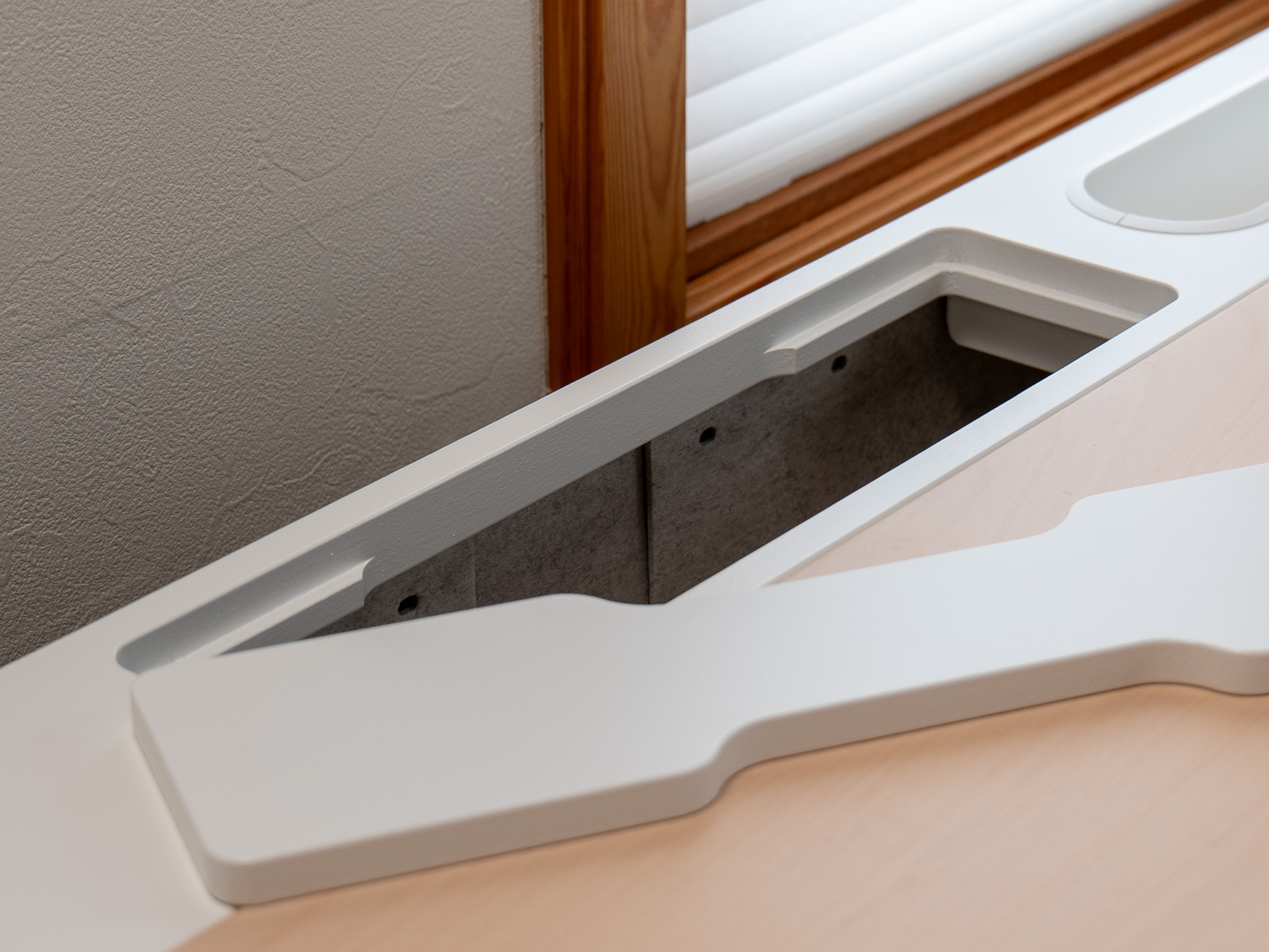 【レビュー】IKEA MITTZON電動昇降デスクを1ヶ月使った感想｜メリット・デメリット | Textboard